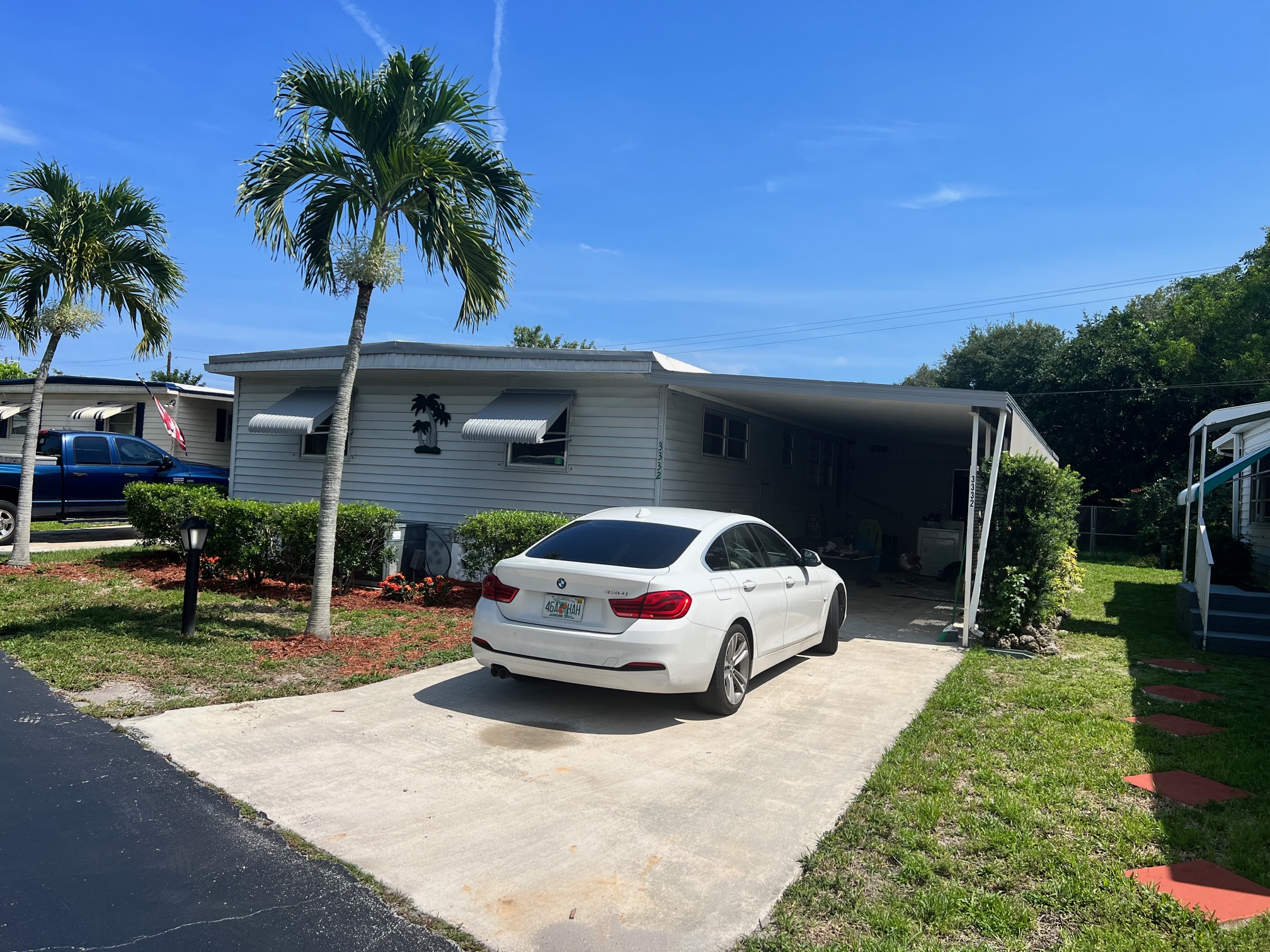 3332 GOLFVIEW BOULEVARD