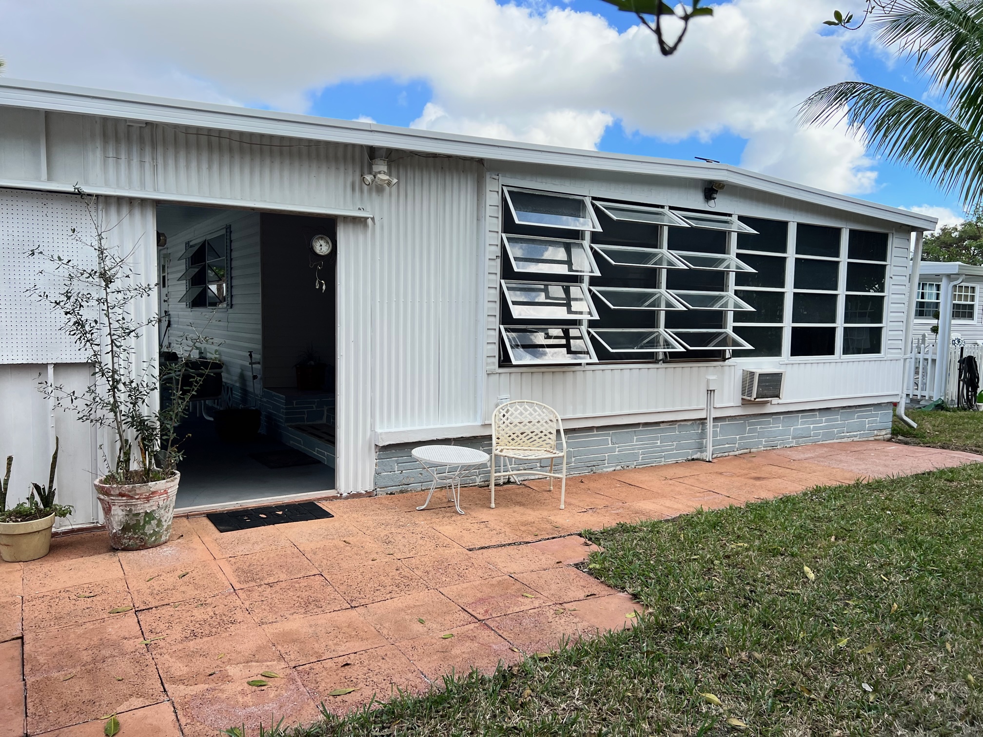 3412 GOLFVIEW BOULEVARD