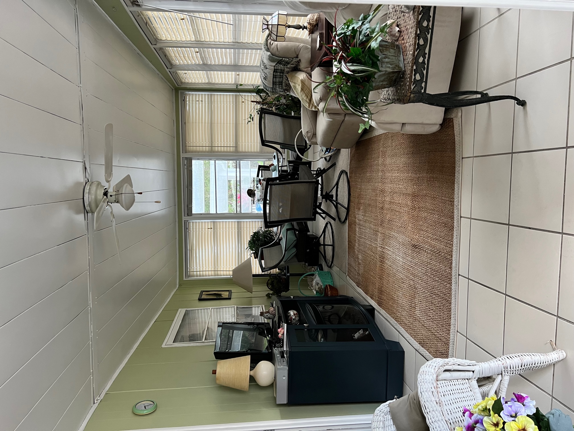 3412 GOLFVIEW BOULEVARD