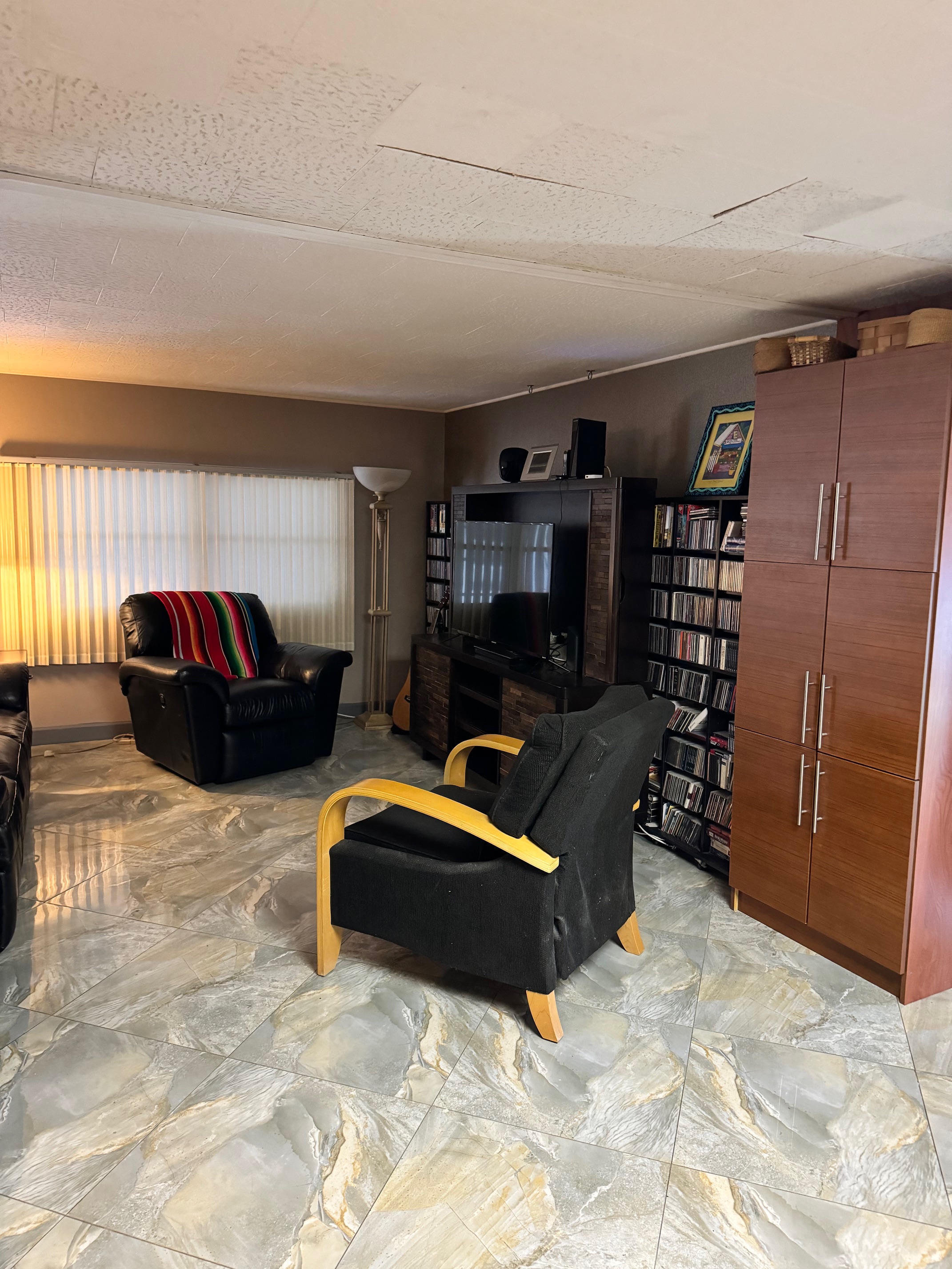 3592 GOLFVIEW BOULEVARD